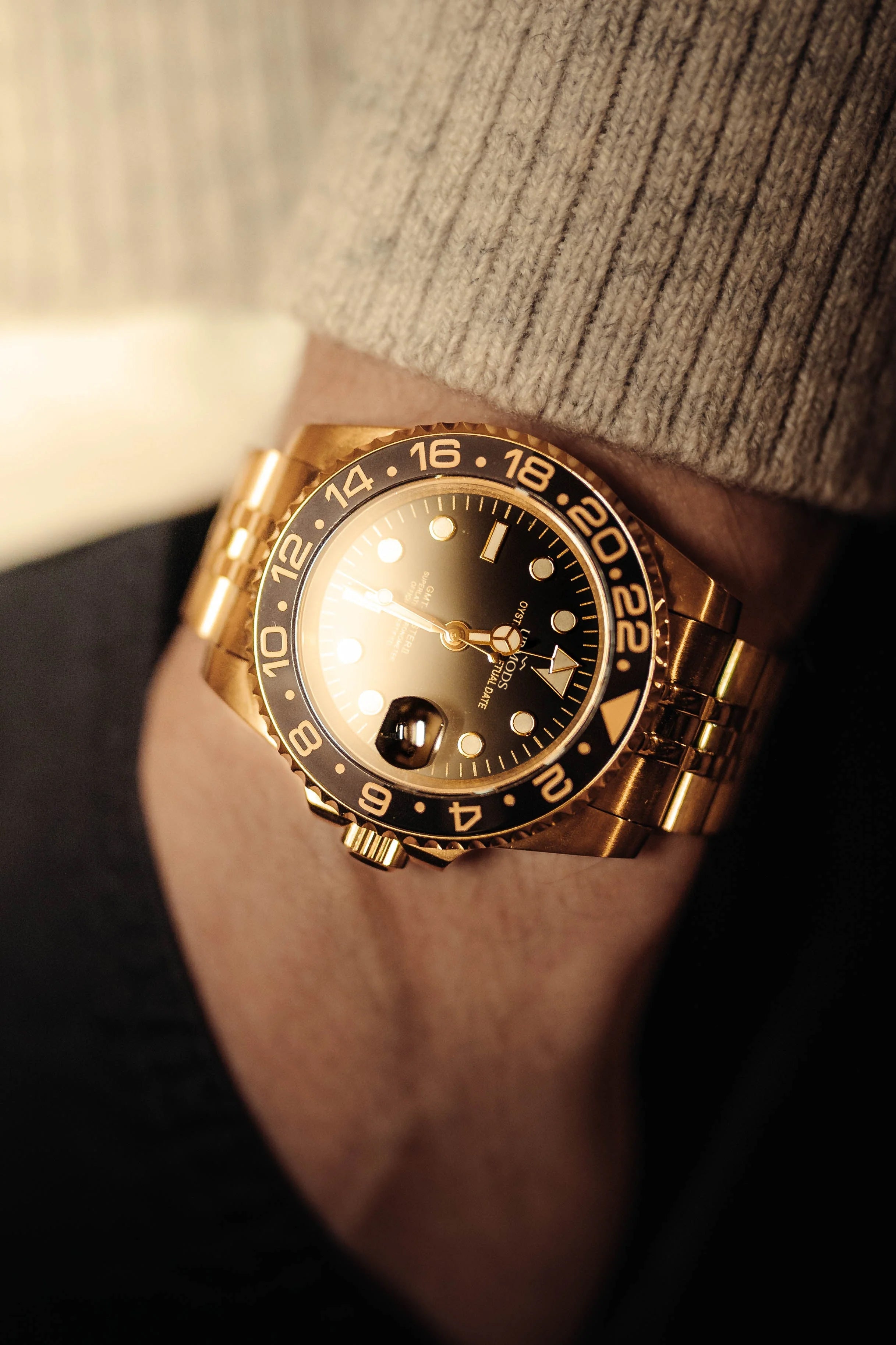 Seiko Mod - GMT - Automatisk herreklokke med ekstra tidssone – URMODS
